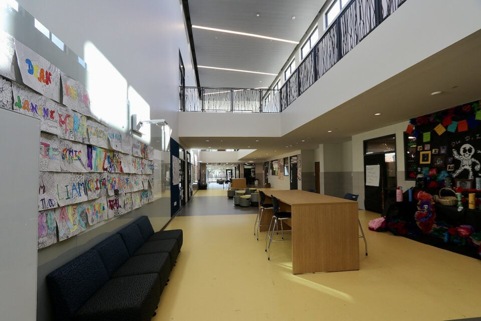 Students pioneer new junior high fine arts/dual language program ...