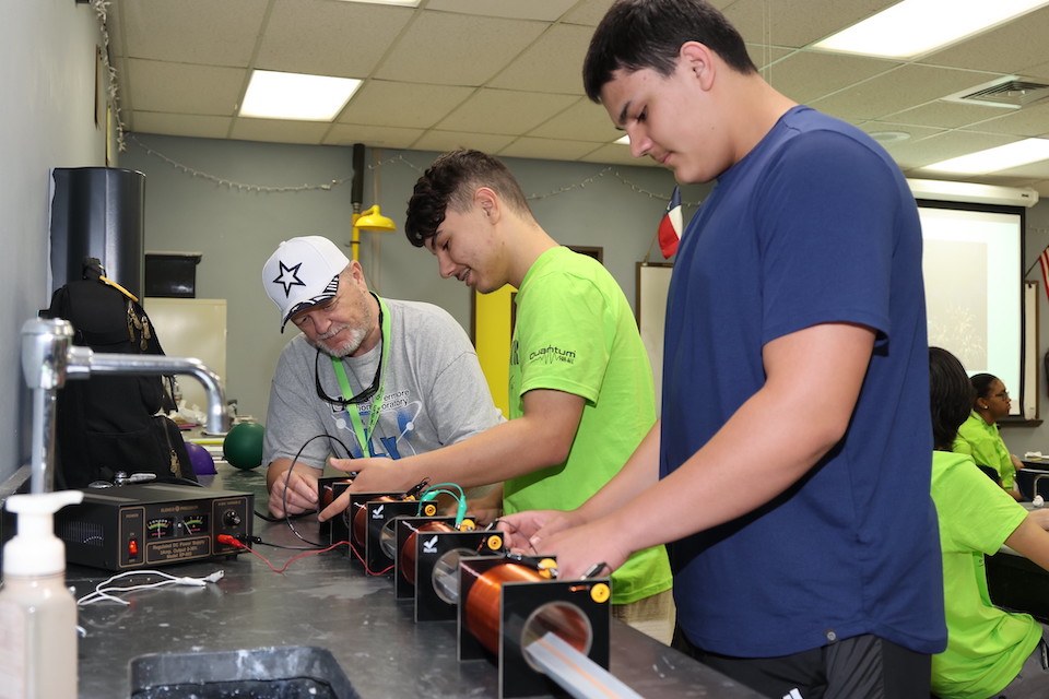Quantum for All Camp inspires high schoolers