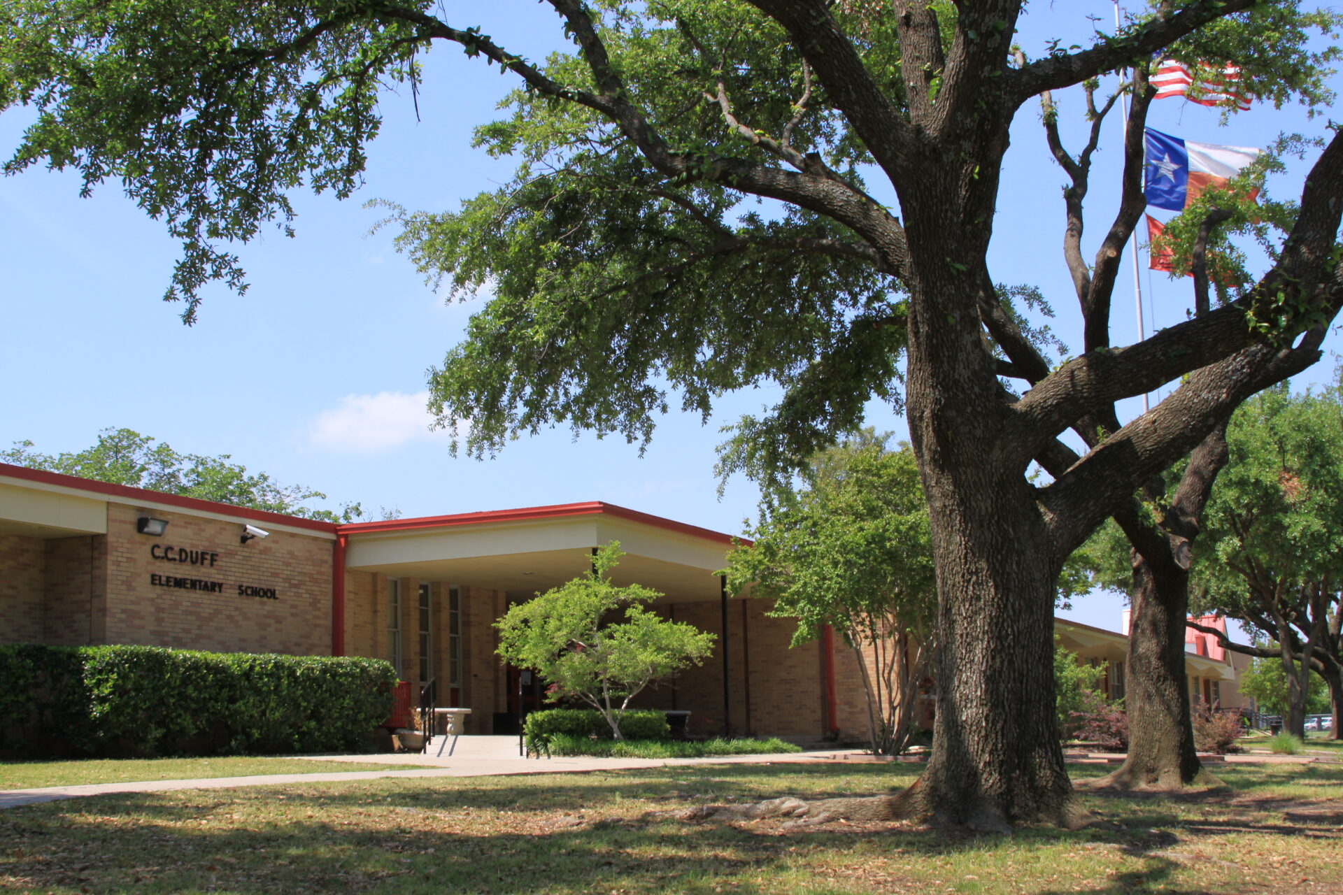Duff Elementary » Arlington ISD