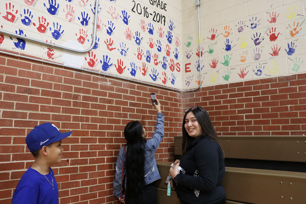 Webb Elementary's Last Homecoming sparks good memories