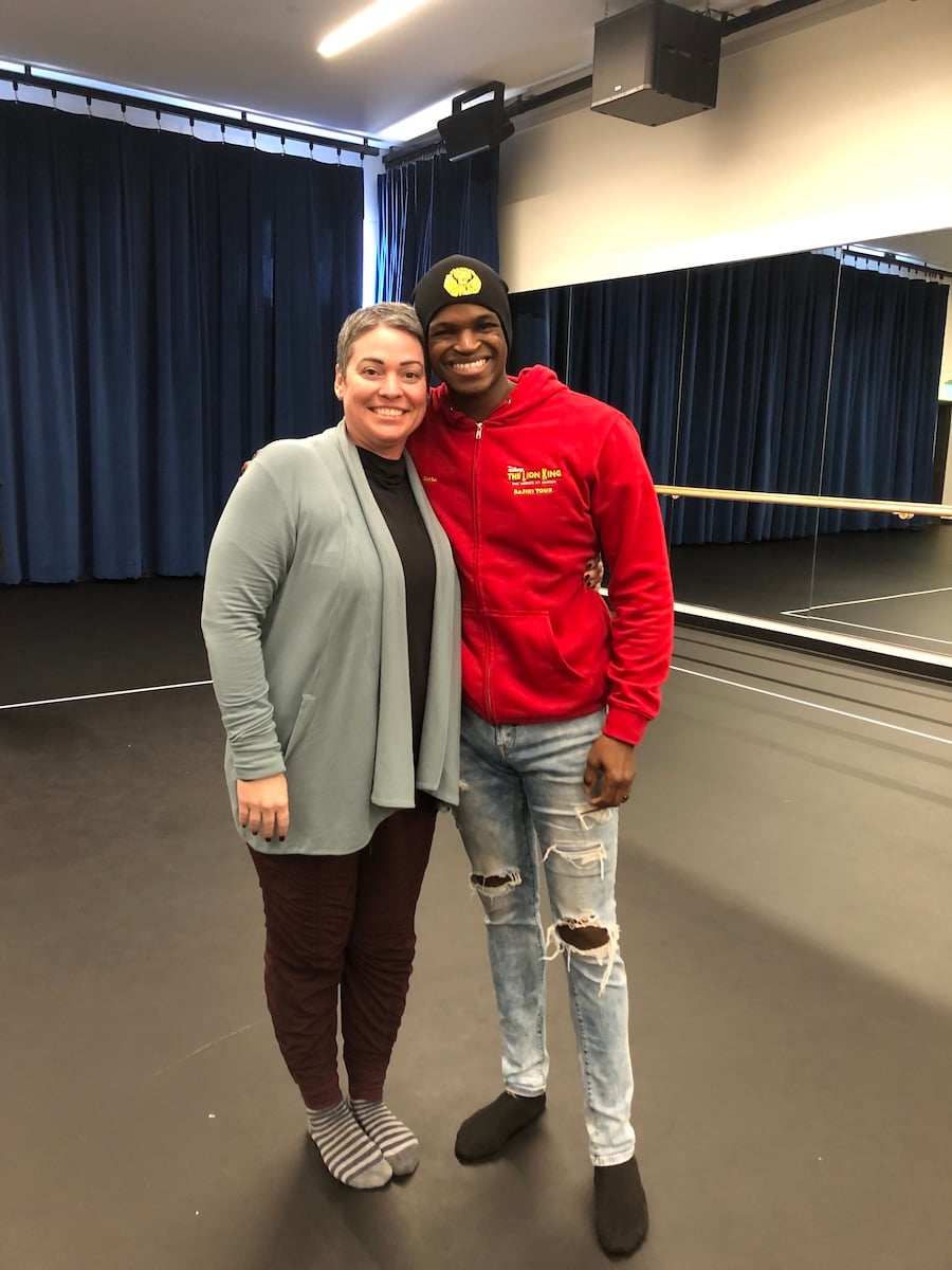 Simba from Lion King surprises dance students » Arlington ISD